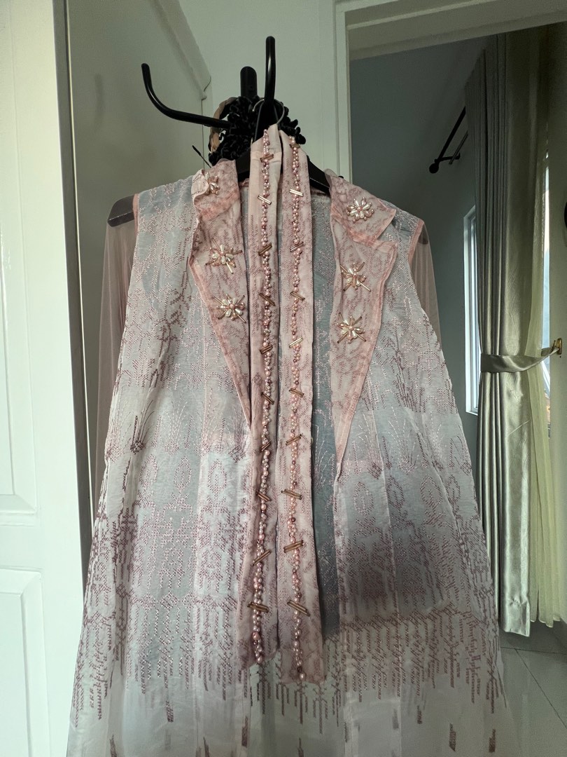 Outer Dress Payet, Fesyen Wanita, Muslim Fashion, Gaun di Carousell