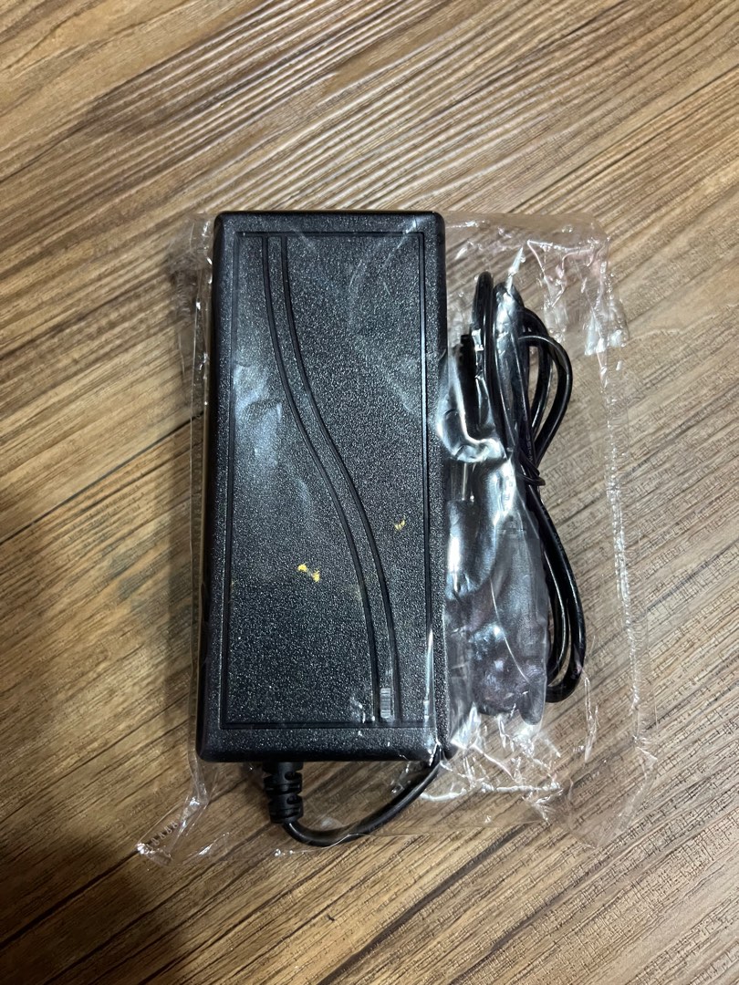 Philips Soundbar Power Supply adapter 32v 2amp, TV & Home Appliances ...