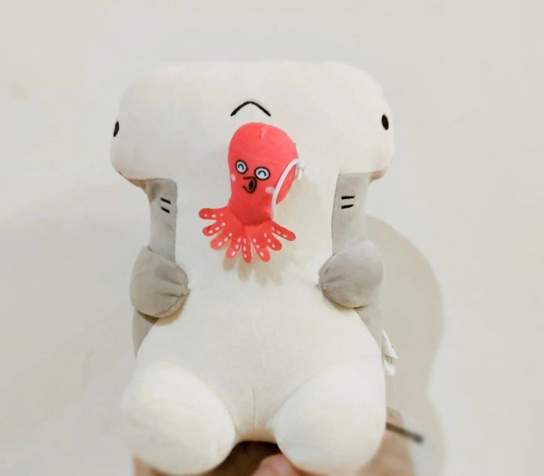 Samezu Hammer Shark Plushie, Hobbies & Toys, Toys & Games on Carousell