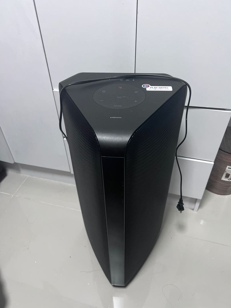 Samsung party speaker, Audio, Soundbars, Speakers & Amplifiers on Carousell