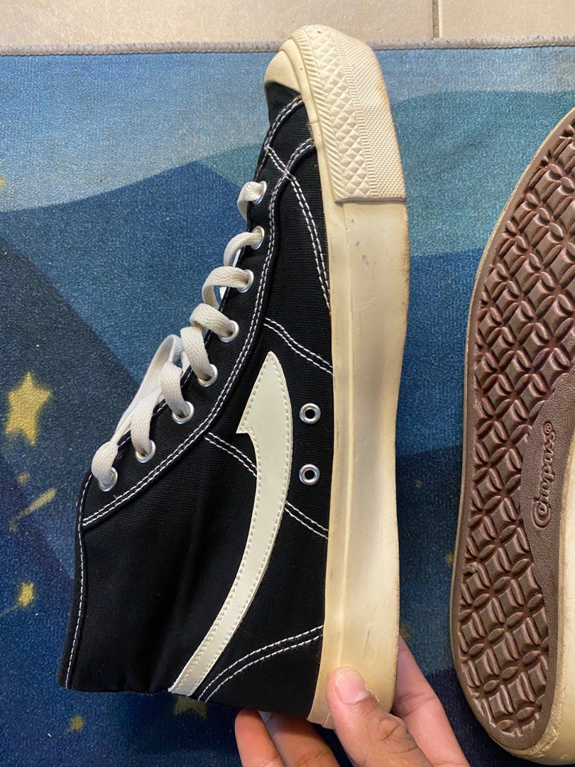 Sepatu Compass High Cut, Men's Fashion, Footwear, Sneakers on Carousell