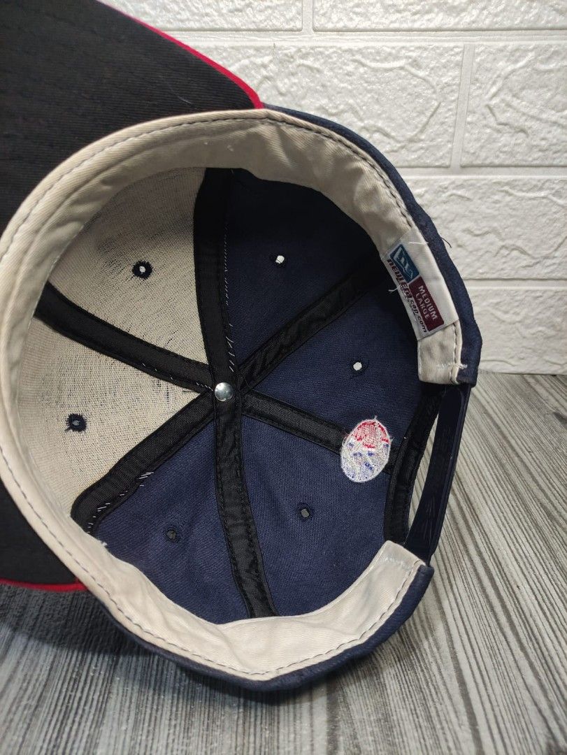 Topi vintage world series new era, Fesyen Pria, Aksesoris, Topi di ...