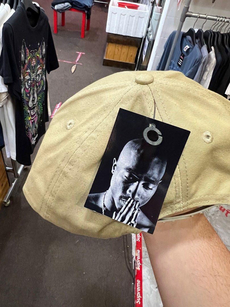 TUPAC DAD HAT OFFICIAL MERCHANDISE, Men's Fashion, Watches ...