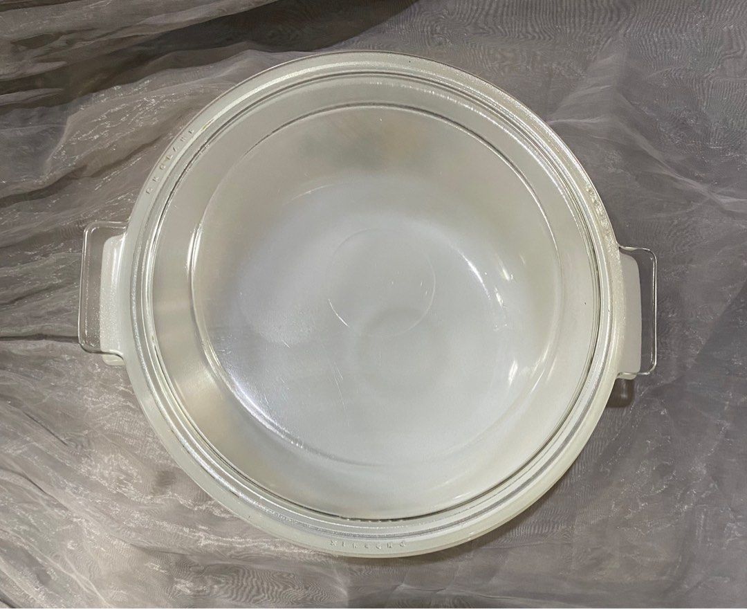 Vintage Retro Phoenix Casserole, Furniture & Home Living, Kitchenware ...