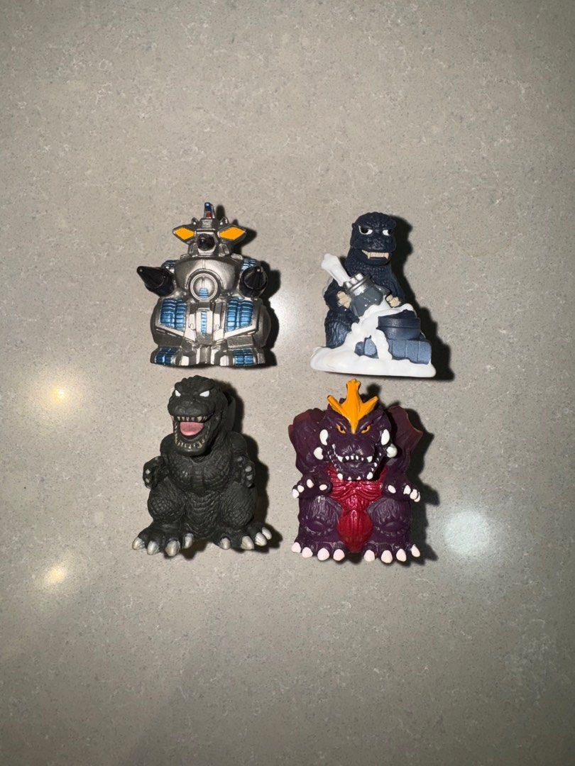 哥斯拉 指頭膠 手指膠 單買$60 膠 公仔 bandai sofubi sofvi 搪膠 大膠, 興趣及遊戲, 玩具 & 遊戲類 - Carousell