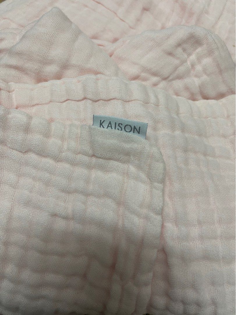 Blanket Kaison, Furniture & Home Living, Bedding & Towels on Carousell