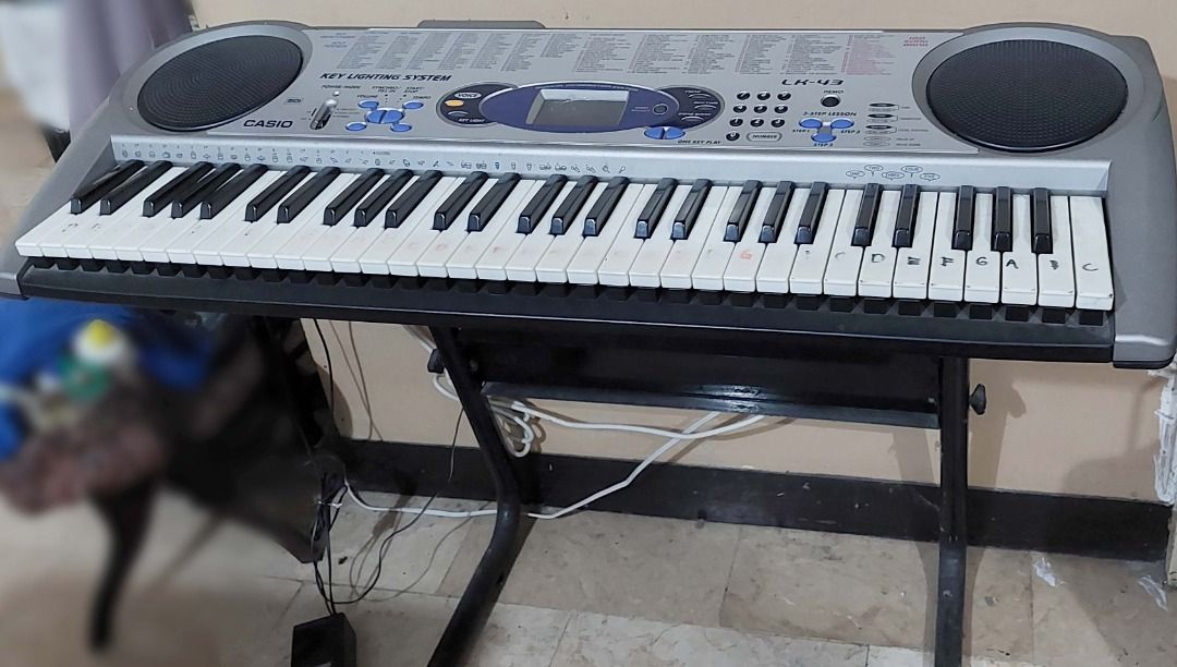 Casio LK-43 Lighted Keyboard, Hobbies & Toys, Music & Media, Musical ...