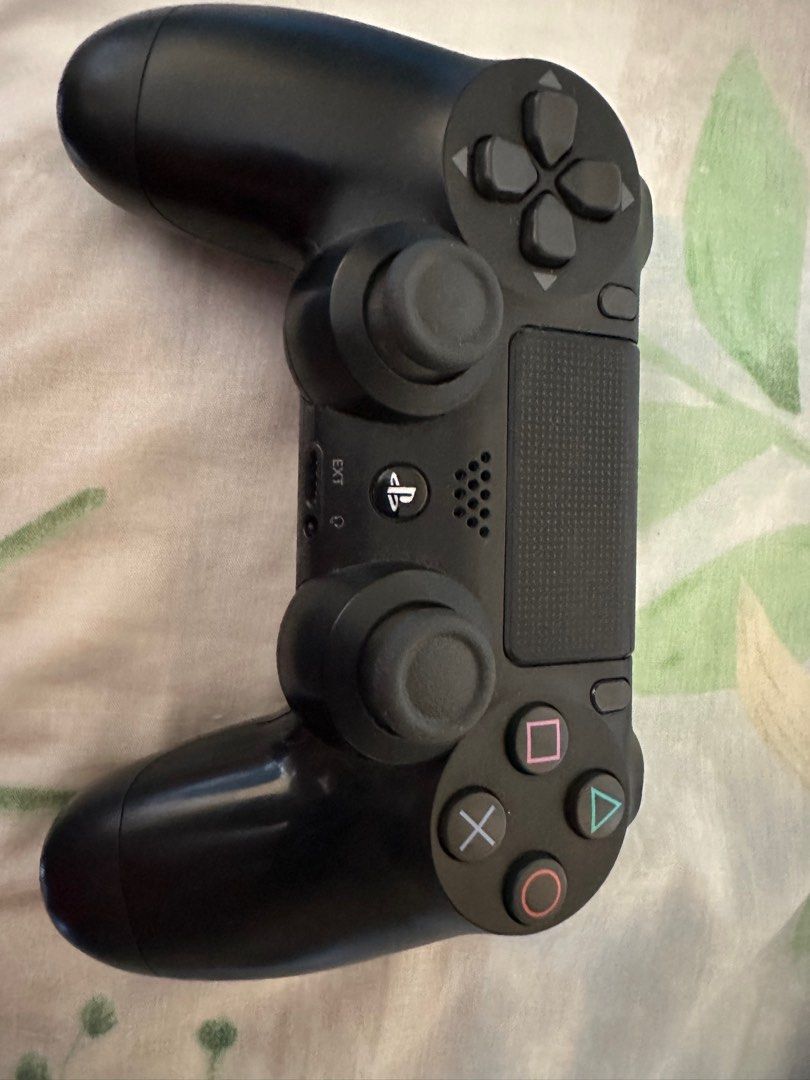Dualshock 4 v2, Video Gaming, Video Game Consoles, PlayStation on Carousell