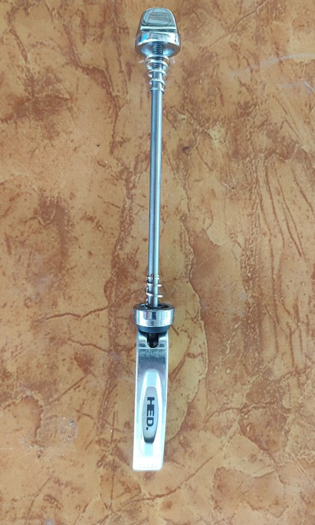 HED front Skewer, Sports Equipment, Bicycles & Parts, Bicycles on Carousell