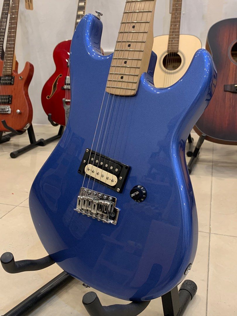 Kramer Baretta Special super strat, Hobbies & Toys, Music & Media ...