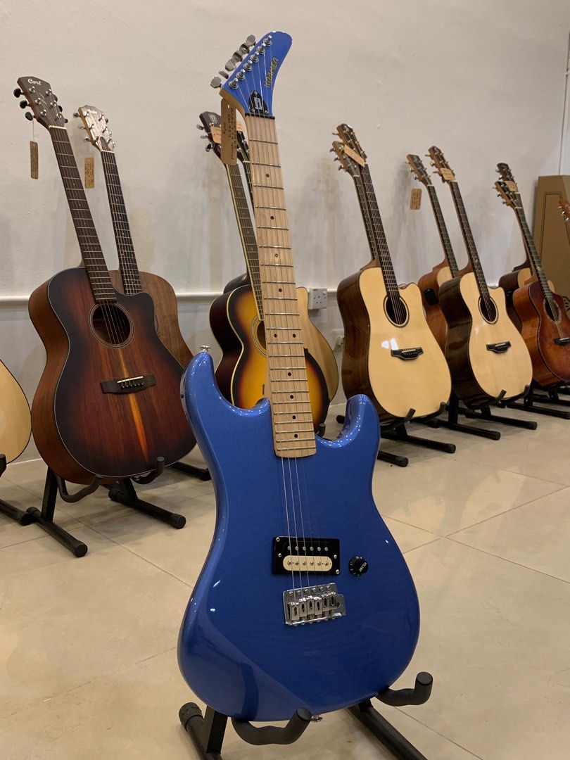 Kramer Baretta Special super strat, Hobbies & Toys, Music & Media ...