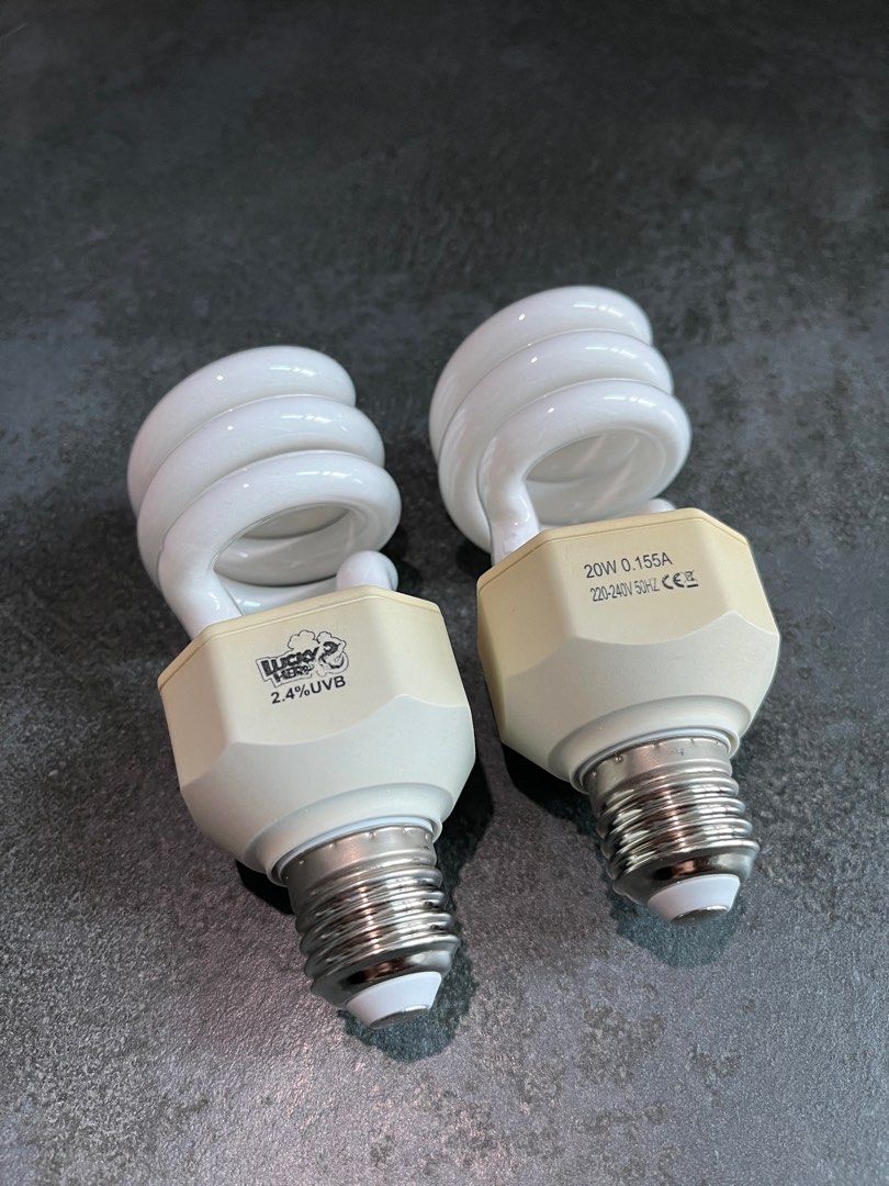 Lucky Herp bird compact fluorescent lamp 20W 2.4%UVB UV Lamp for birds ...