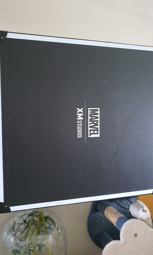 Marvel XM Studio She-Hulk 1/4 Scale, Hobbies & Toys, Toys & Games on ...