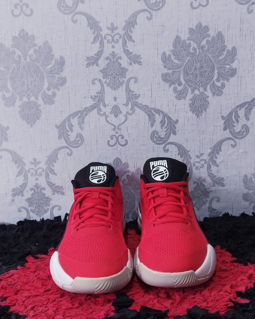 Puma Triple Basket, Fesyen Pria, Sepatu , Sneakers di Carousell