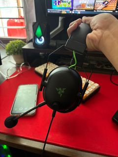 Razer blackshark v2 + usb sound card, Audio, Headphones & Headsets on ...