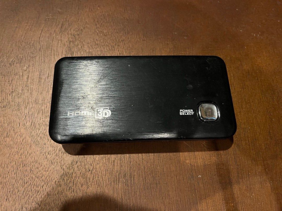 Rocketfish 3-port hdmi switch full hd, Everything Else, Others on Carousell