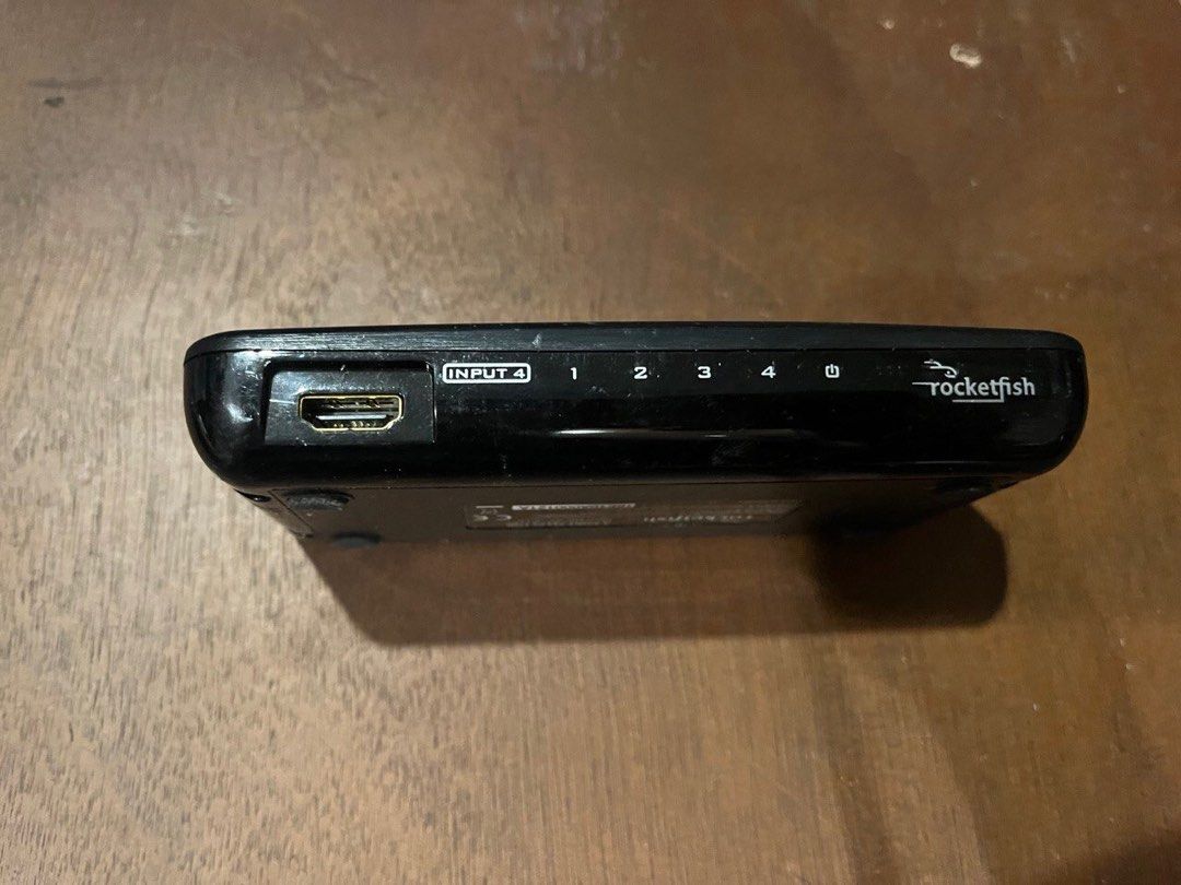 Rocketfish 3-port hdmi switch full hd, Everything Else, Others on Carousell