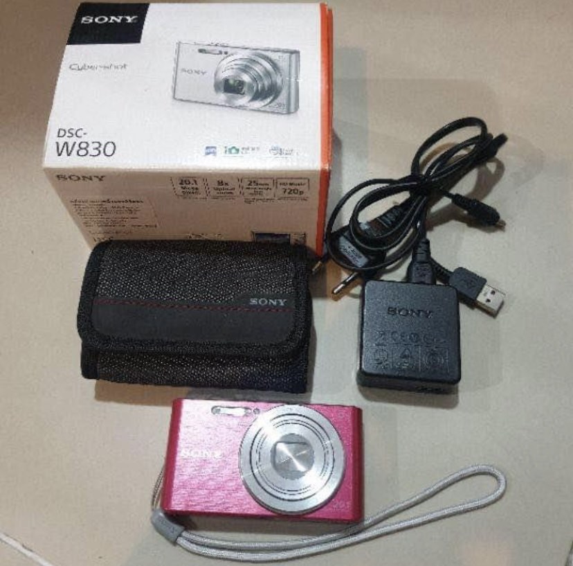 SONY CYBERSHOT DSC W830 20mp, Photography, Cameras on Carousell