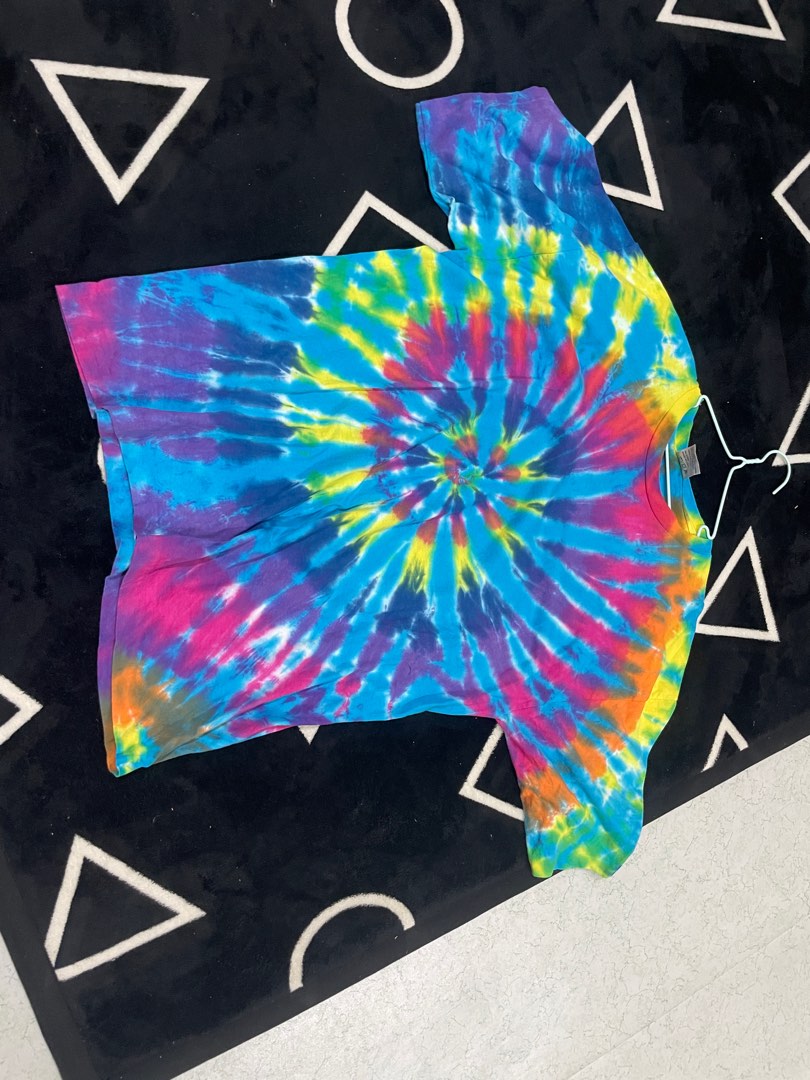 Tiedie classic, Men's Fashion, Coats, Jackets and Outerwear on Carousell