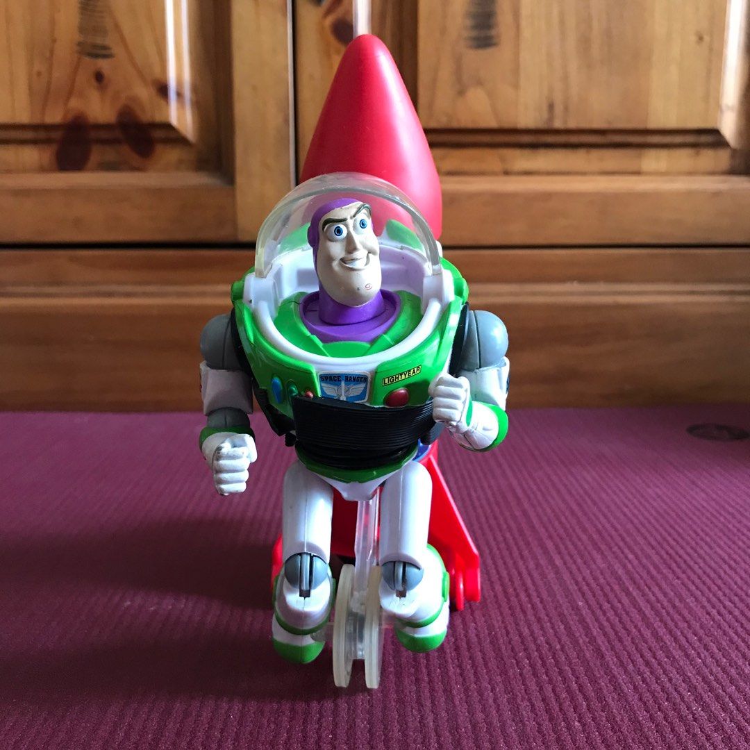 Toy Story Rocket Running Buzz Lightyear, Hobbies & Toys, Toys & Games ...