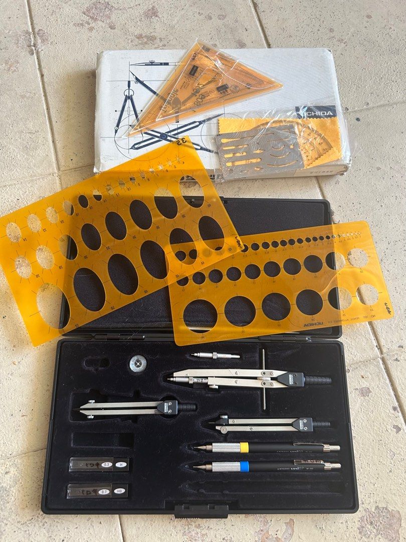 Uchida Drawing Instrument Set with Mitsubishi Mechanical Pencil ...