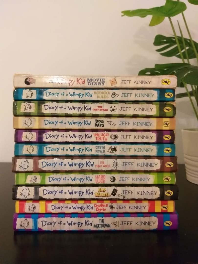 Diary of a Wimpy Kid: Books bundle, Hobbies & Toys, Books & Magazines ...