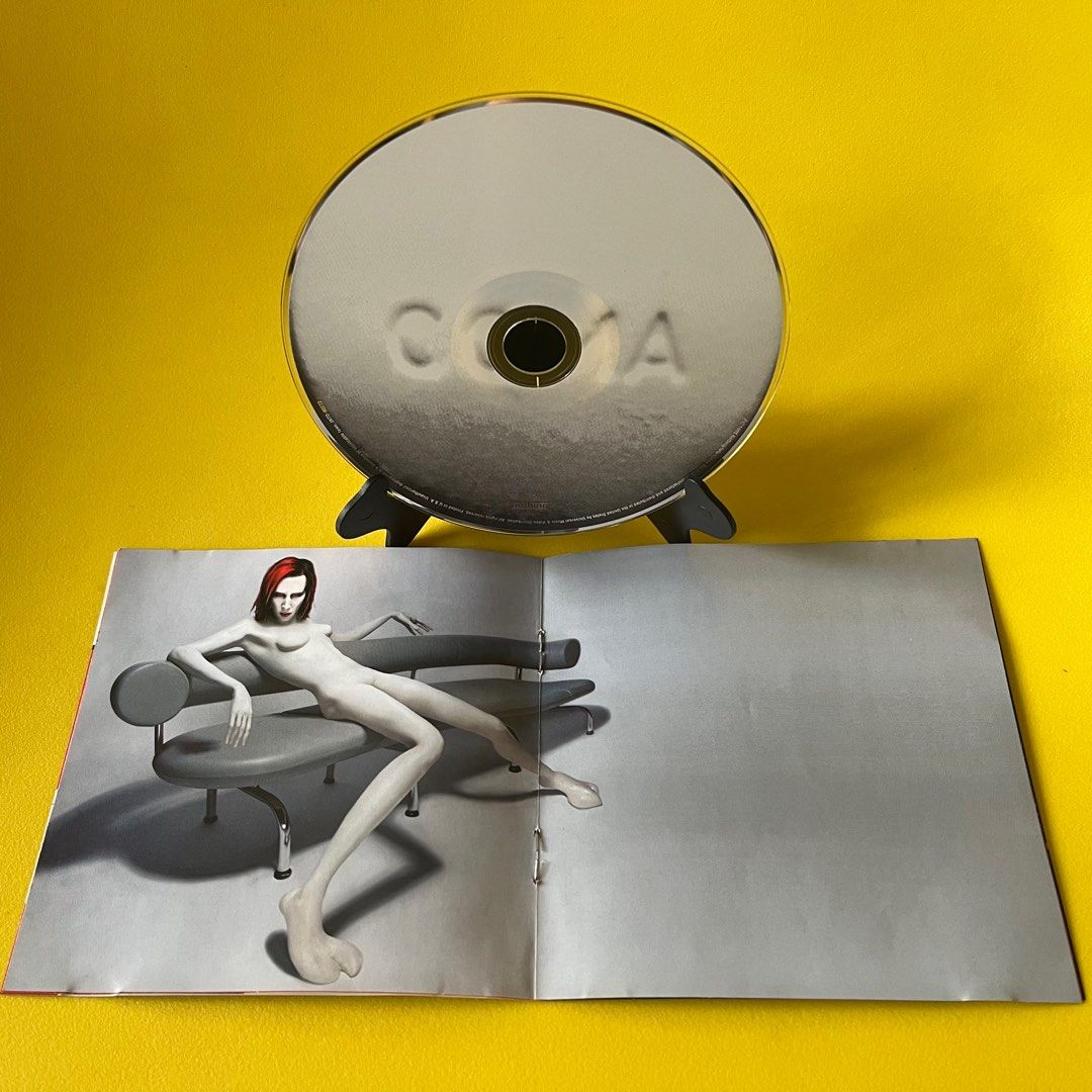 Marilyn Manson Mechanical Animals CD, Hobbies & Toys, Music & Media, CDs & DVDs on Carousell