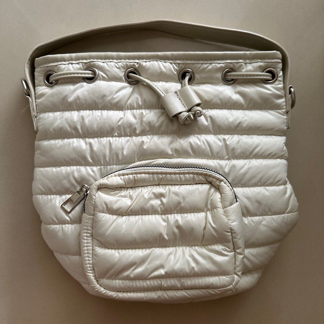NEW Polla Polly X DO HEE White Sling Bag, Fesyen Wanita, Tas & Dompet ...