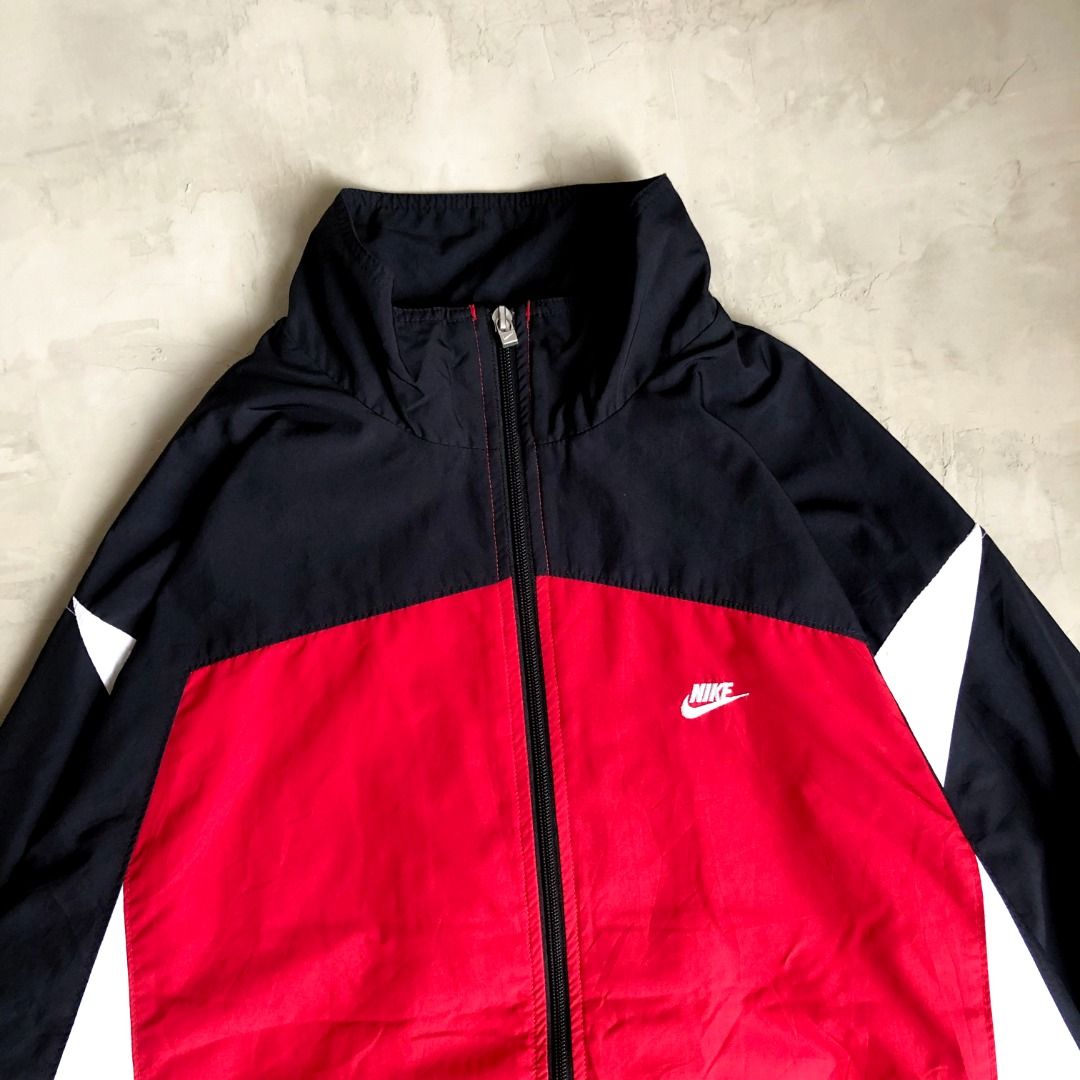 Nike Red and Black Windbreaker, Men's Fashion, Coats, Jackets and Outerwear on Carousell