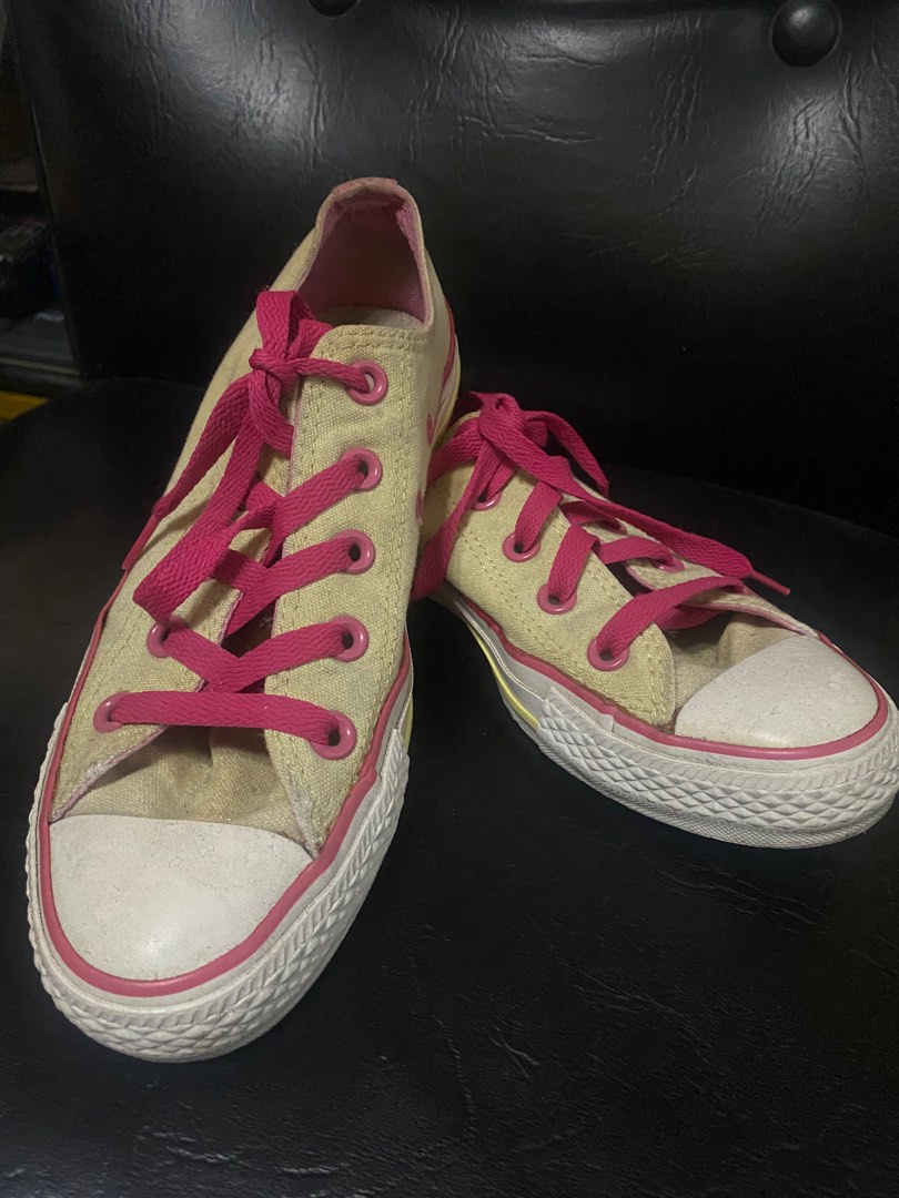 Original Converse Chuck Taylor All Star, Women's Fashion, Footwear ...