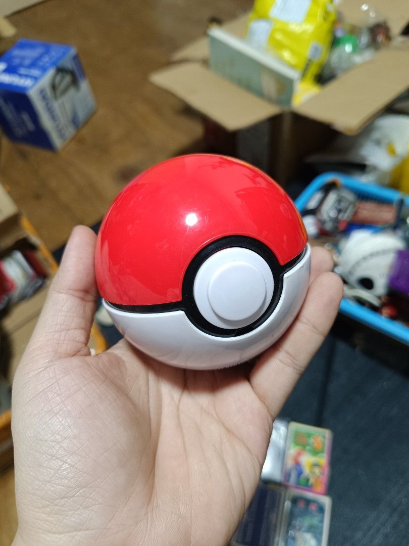 Pokemon PokeBall Guessing Ball (English), Hobbies & Toys, Toys & Games ...