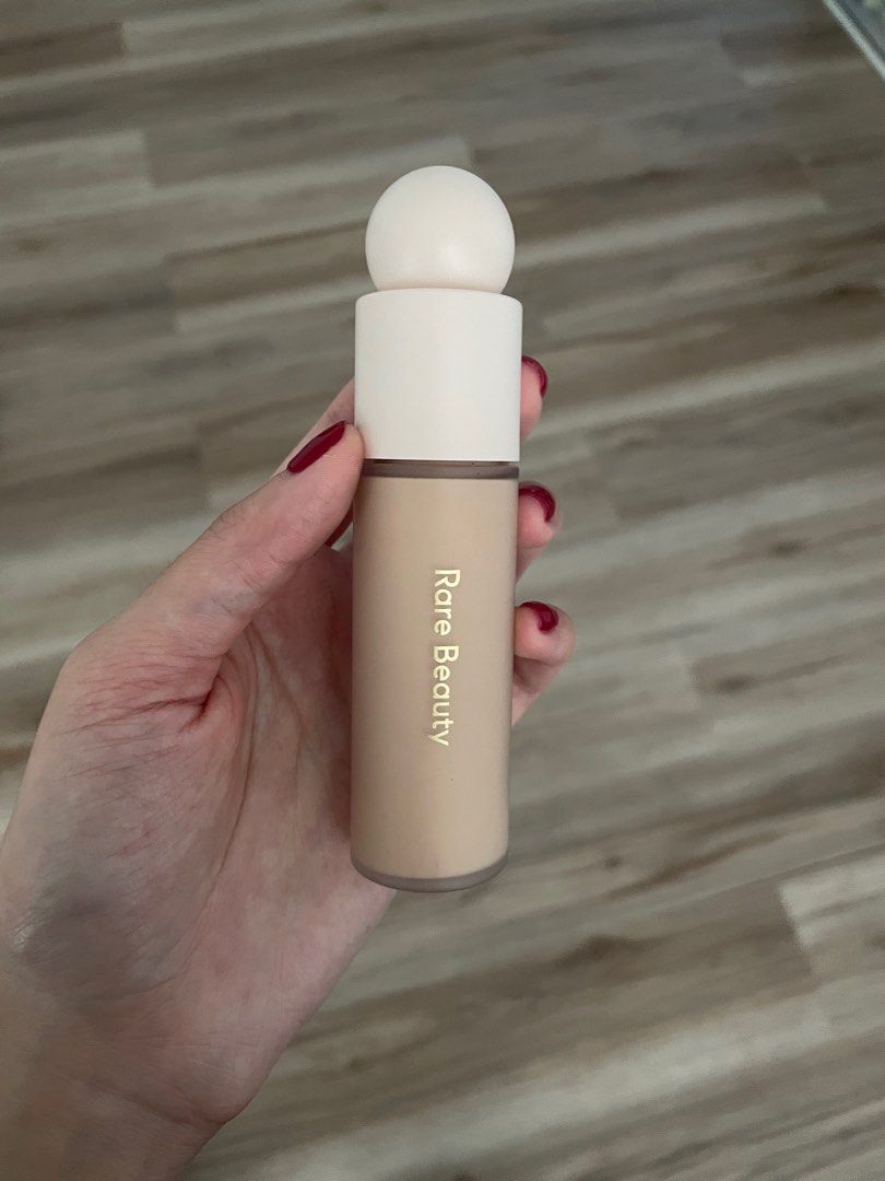 Rare beauty foundation, Kesehatan & Kecantikan, Rias Wajah di Carousell