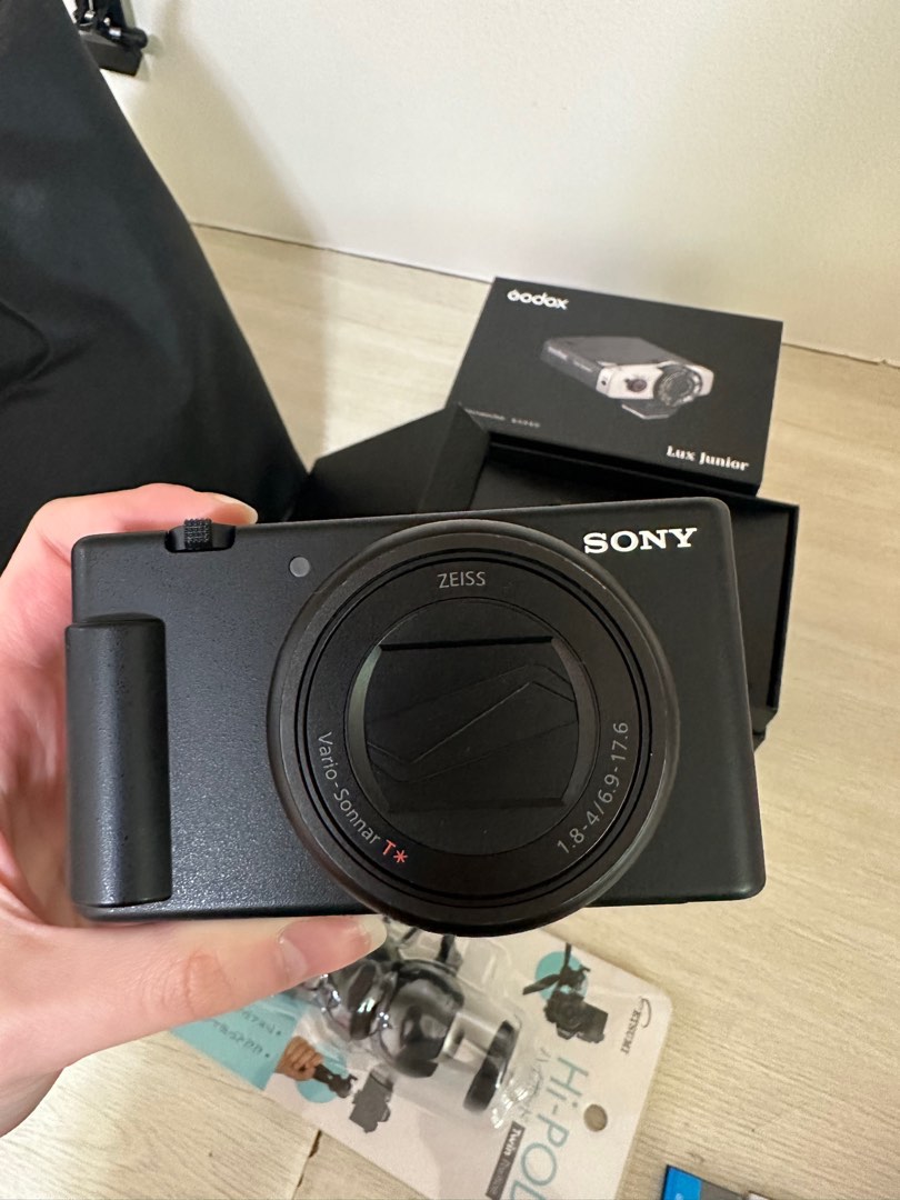 Sony ZV-1 II camera, Photography, Cameras on Carousell