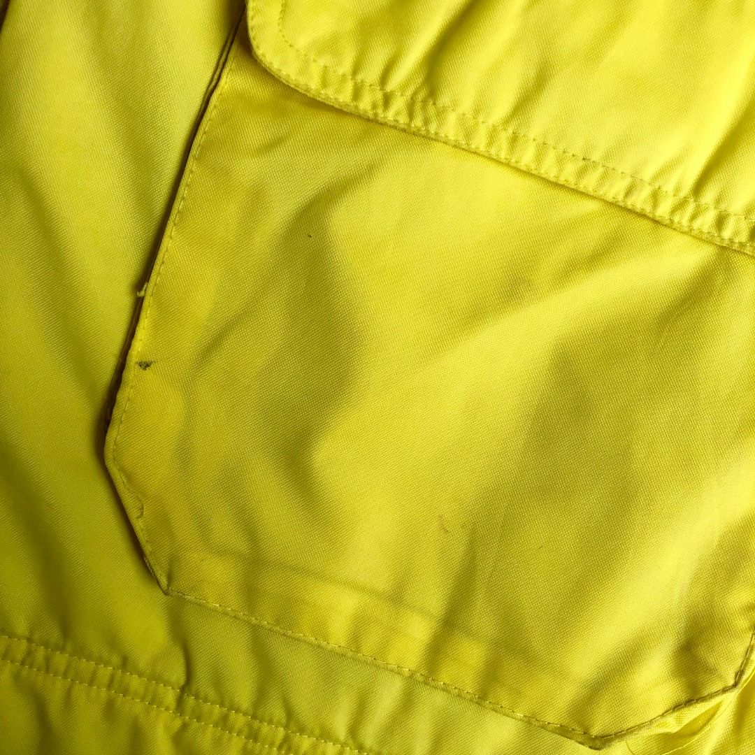 Vintage 90's Nike Spellout Light Puffer Jacket "Yellow", Men's Fashion ...