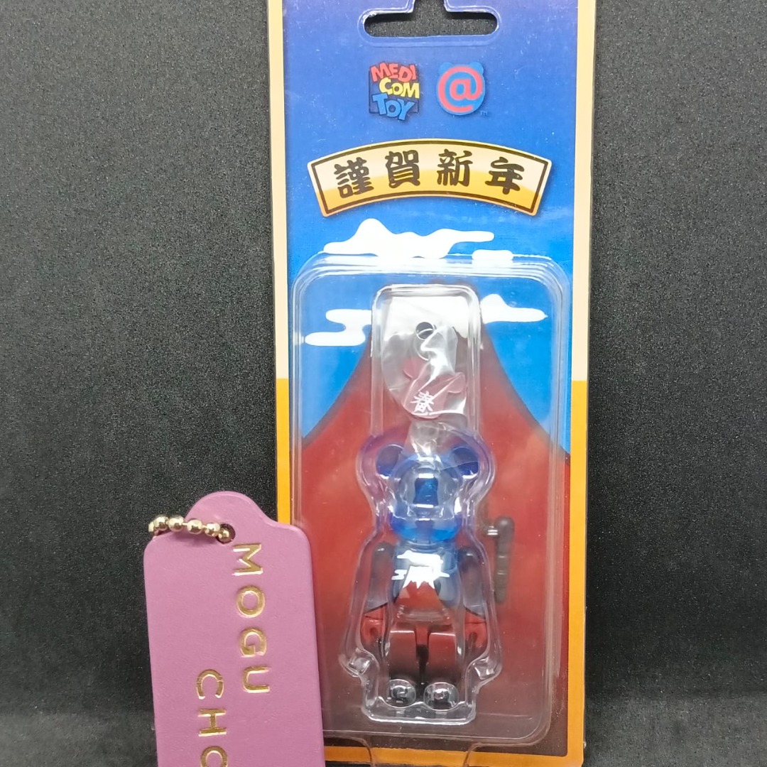 70% Bearbrick Mount Fuji, Hobbies & Toys, Collectibles & Memorabilia ...
