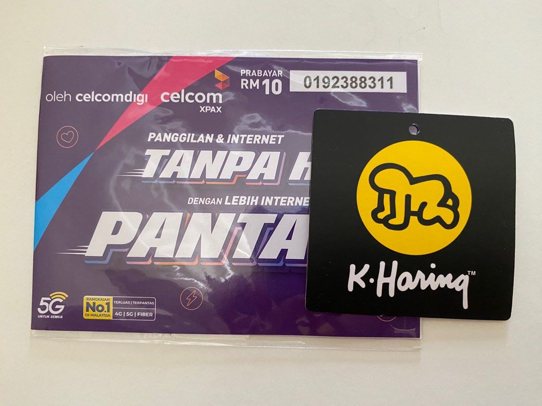 Celcom Xpax Logo