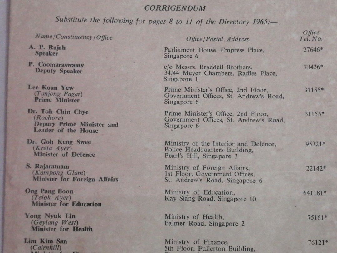 新加坡政府指南 Singapore Government Directory 1965, Hobbies & Toys ...