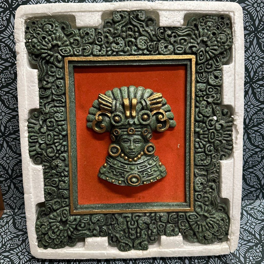 ANCIENT AZTEC GODDESS 1960s Crushed Green Malachite Industrias ...