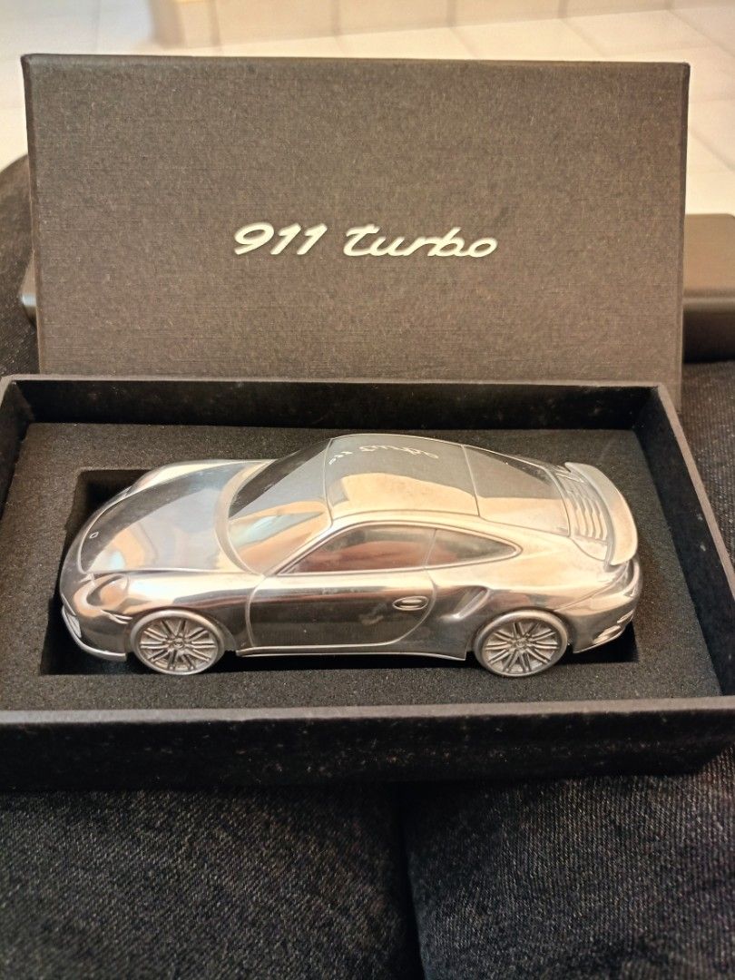 Brand new Porsche 911 Turbo paper weight, Hobbies & Toys, Collectibles ...