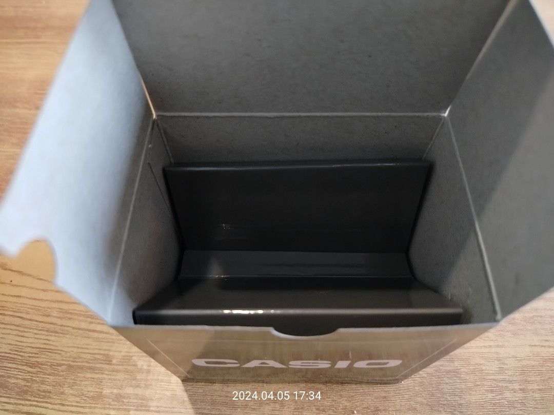 Casio box with catalog, Men's Fashion, Watches & Accessories, Accessory ...