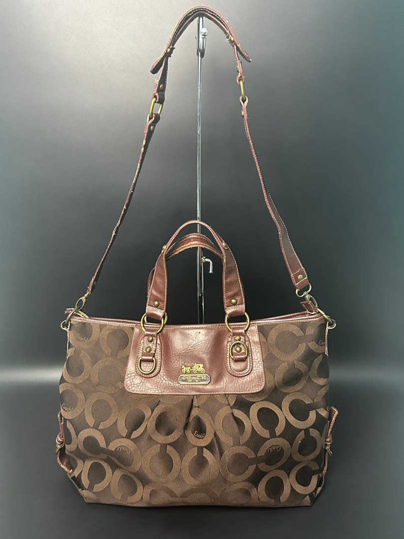 Coach - 2 Way - Bag, Women's Fashion, Bags & Wallets, Tote Bags on ...