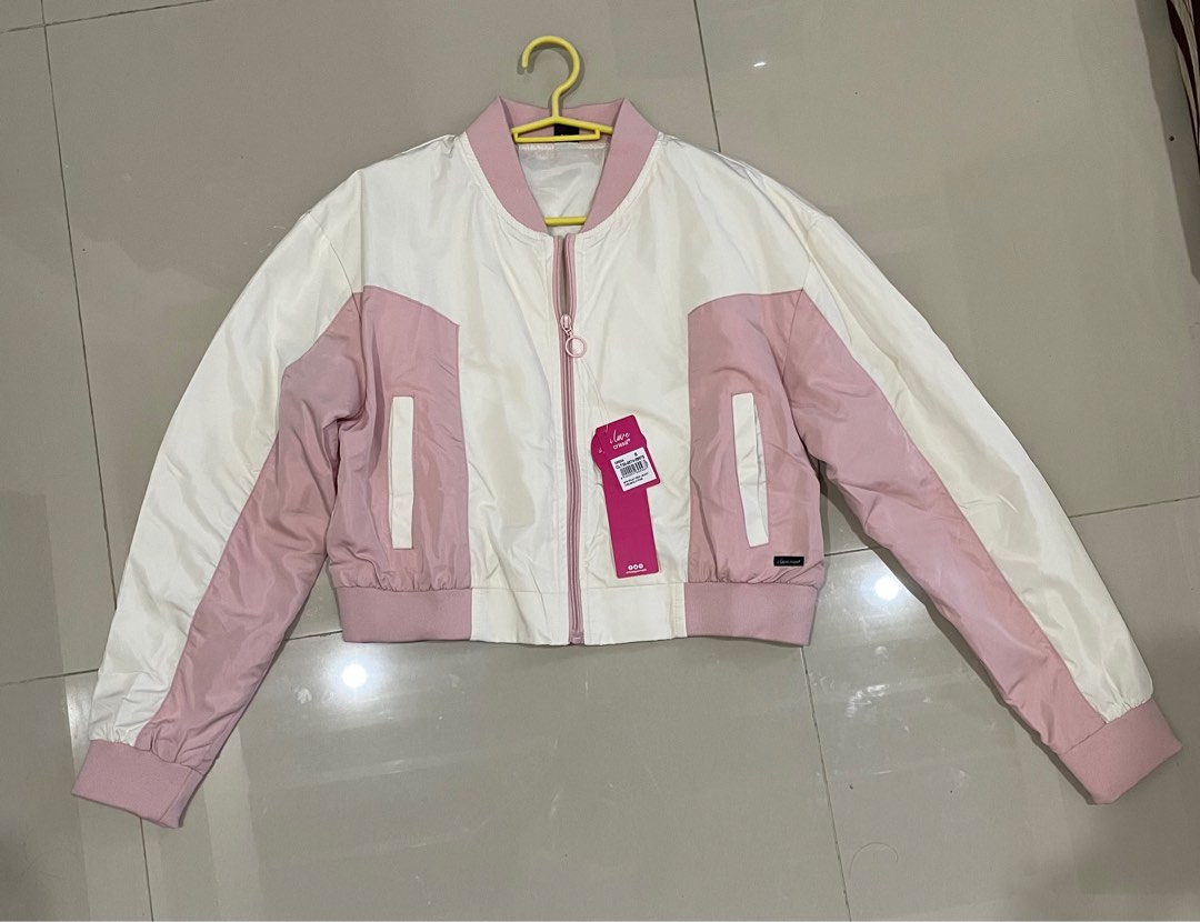 Crissa Jacket, Women's Fashion, Coats, Jackets and Outerwear on Carousell