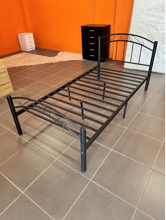 DISCOUNTED!! CLEVELAND KING SINGLE BED FRAME - BLACK WAS $199.99 - NOW ...
