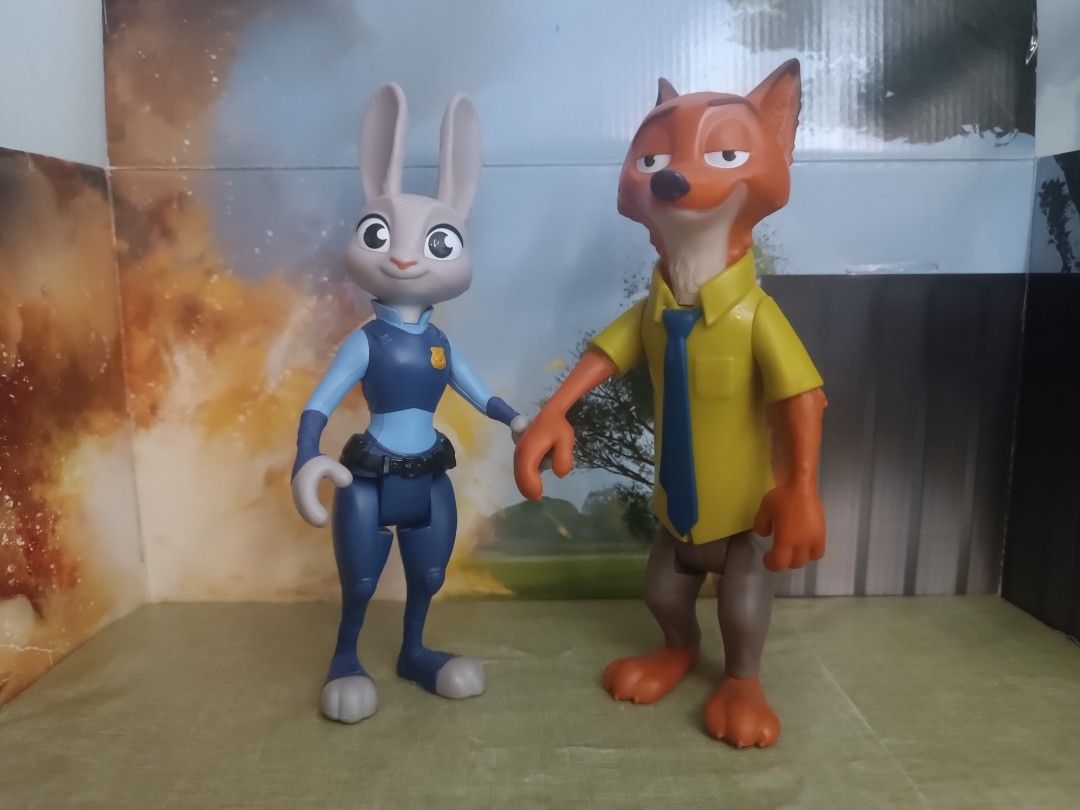 Disney Zootopia Movie Officer Judy Hobbs n Jack Wilde 23cm Figures set ...