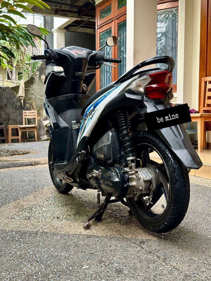 Honda Beat ESP FI 2016 Biru Putih Metalik Orisinil like new, Motor di ...