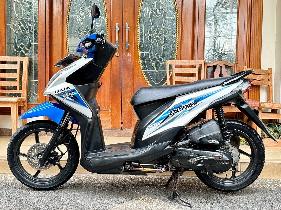 Honda Beat ESP FI 2016 Biru Putih Metalik Orisinil like new, Motor di ...