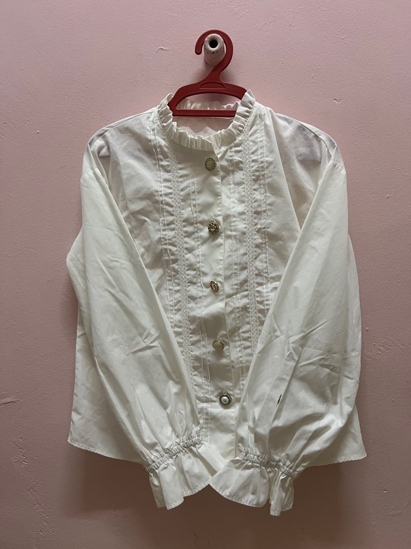 Pre Loved Kemeja Putih White Blouse, Women's Fashion, Tops, Blouses on ...