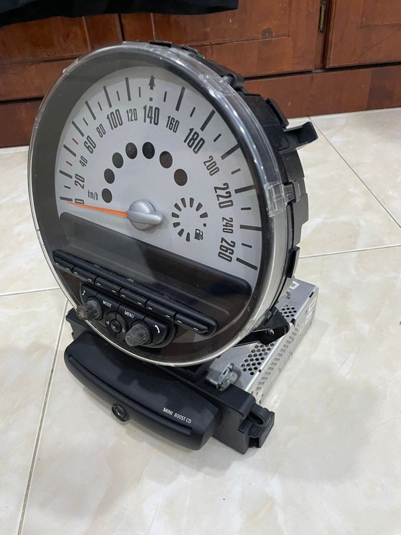 mini cooper R56 centre meter, Auto Accessories on Carousell
