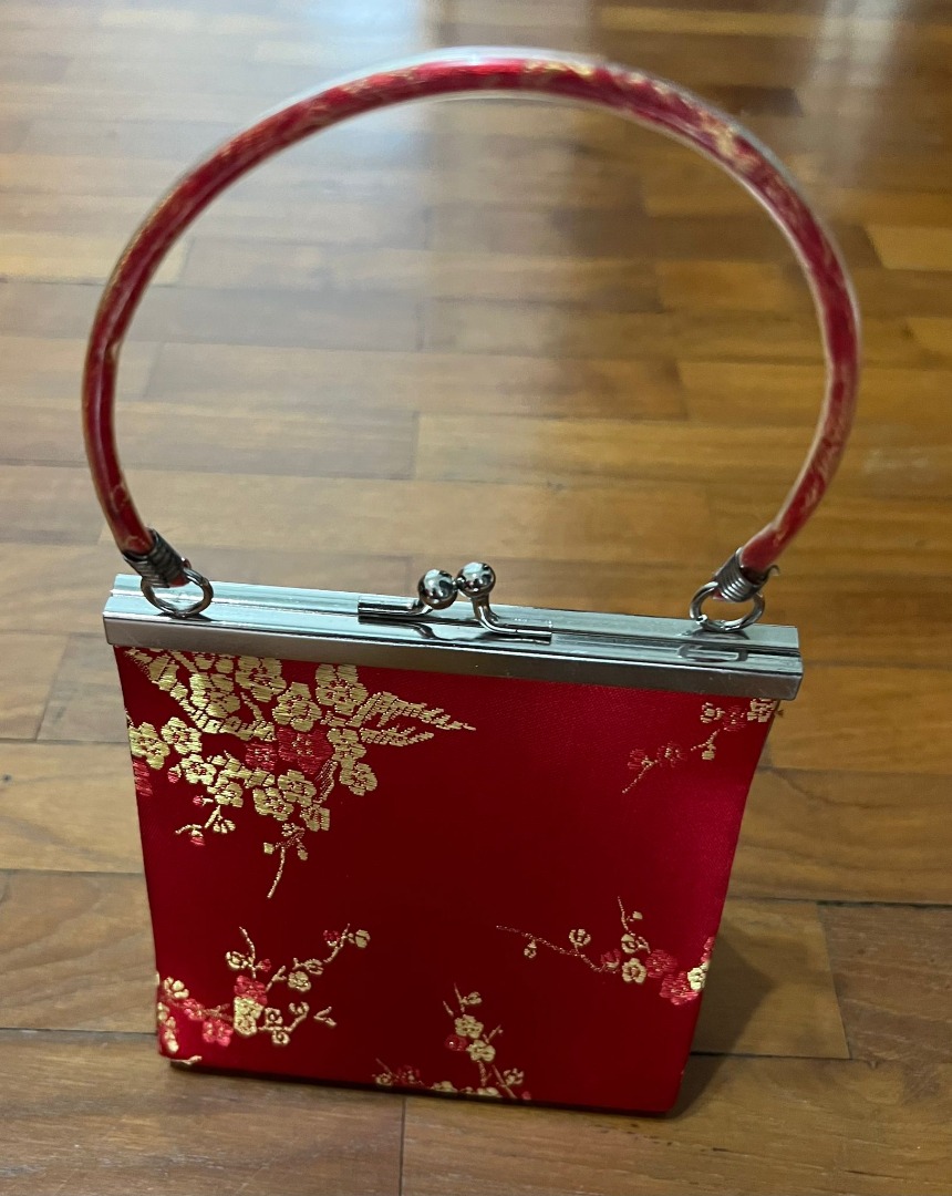 Red Chinese Silk Vintage Evening Bag, Women's Fashion, Bags & Wallets ...