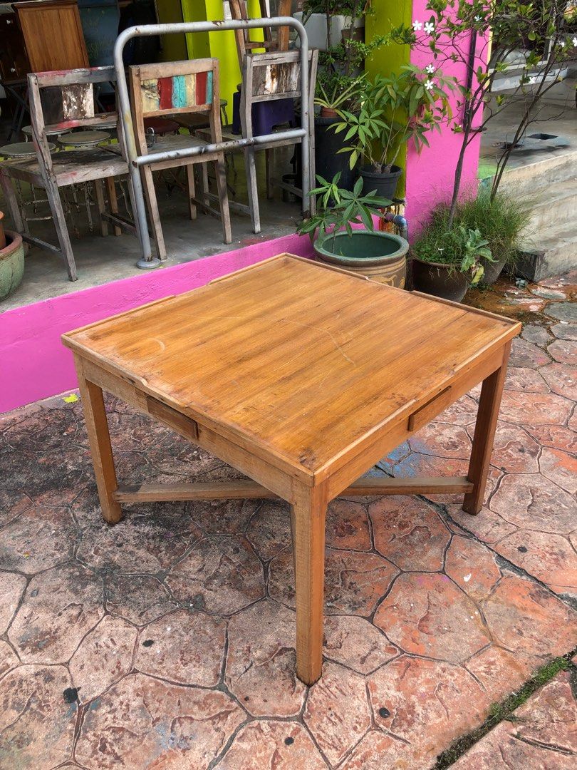 Set Meja Mahjong Antik, Hobbies & Toys, Collectibles & Memorabilia ...